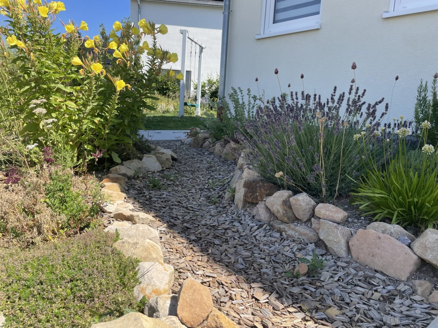 Staudenbeet neu anlegen 8 sehr hilfreichen Tipps